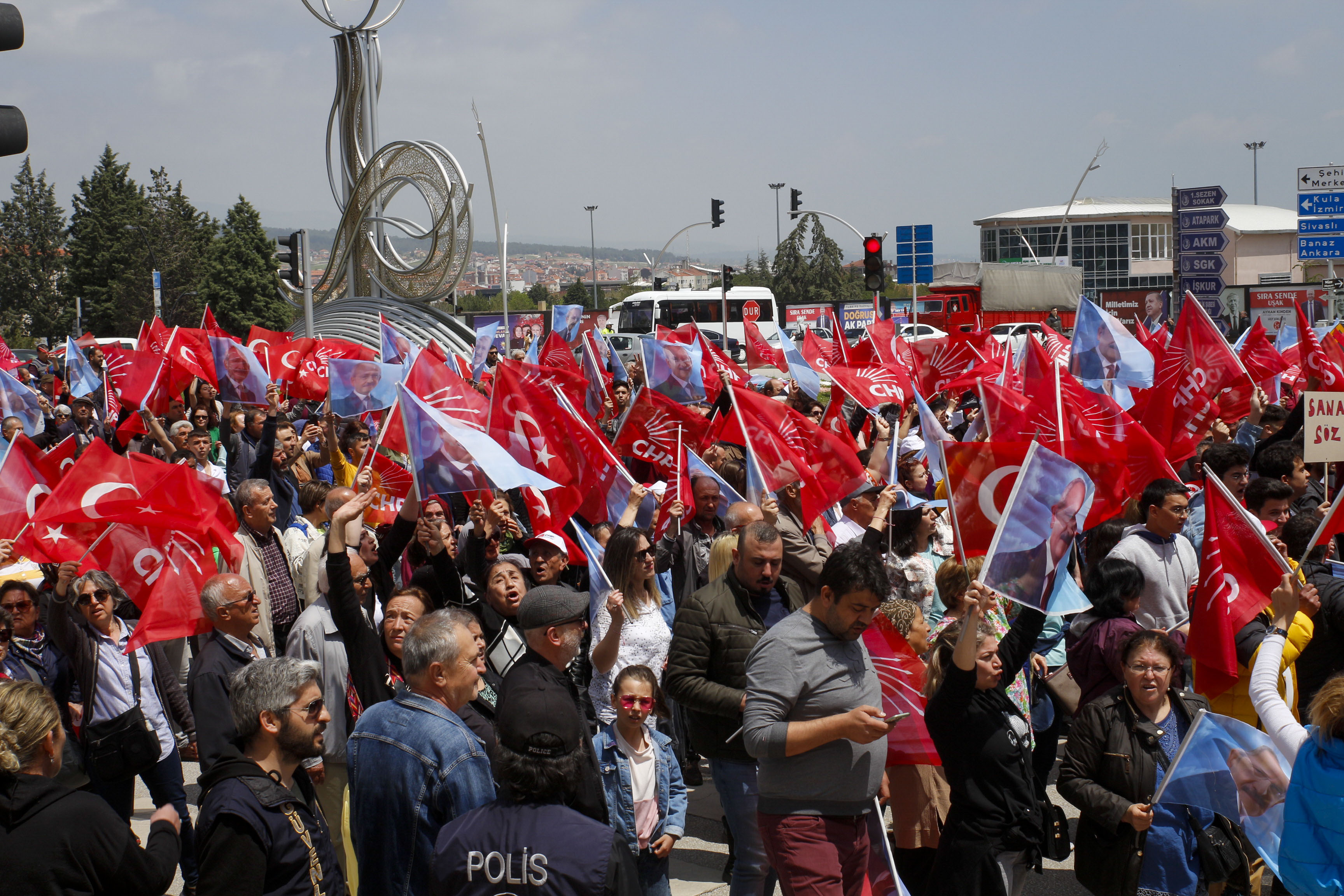 CHP'den "Hak, Hukuk, Adalet" Yürüyüşü